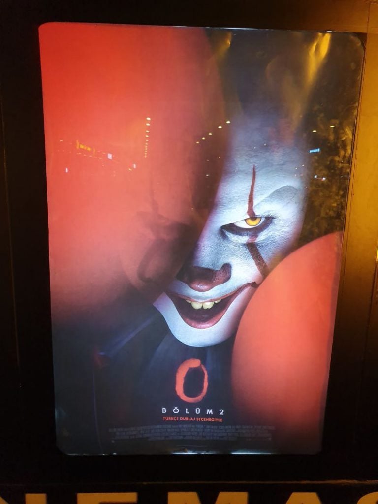 It Chapter Two / O Bölüm 2 (2019) İncelemesi, Özeti ve Göndermeleri